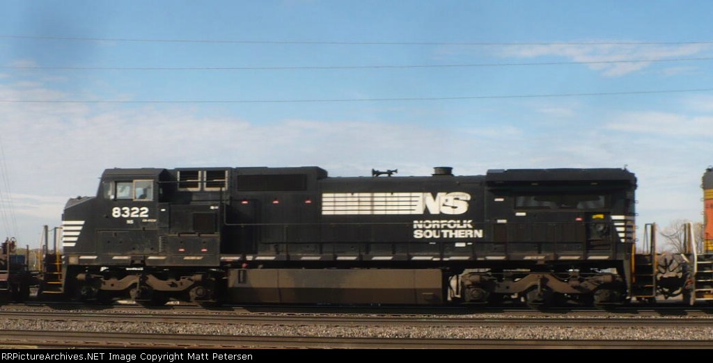 NS 8322