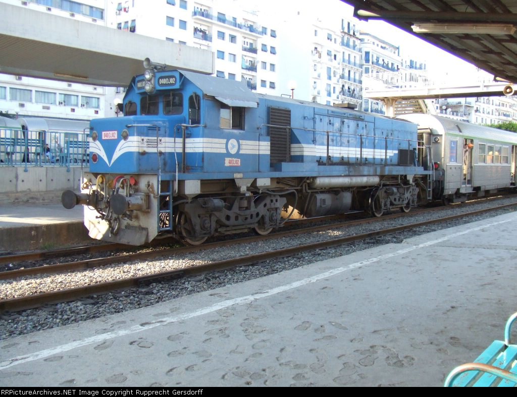 SNTF 040DJ02 @ Algiers