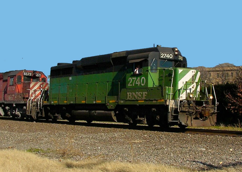 BNSF 2740