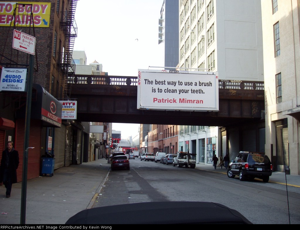 High Line over 25 Street