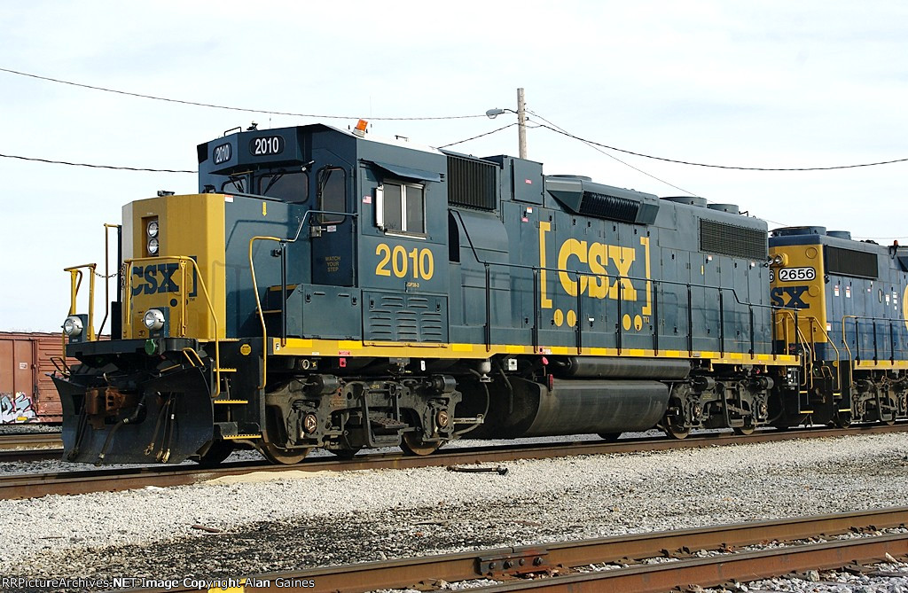 CSX GP38-3 2010