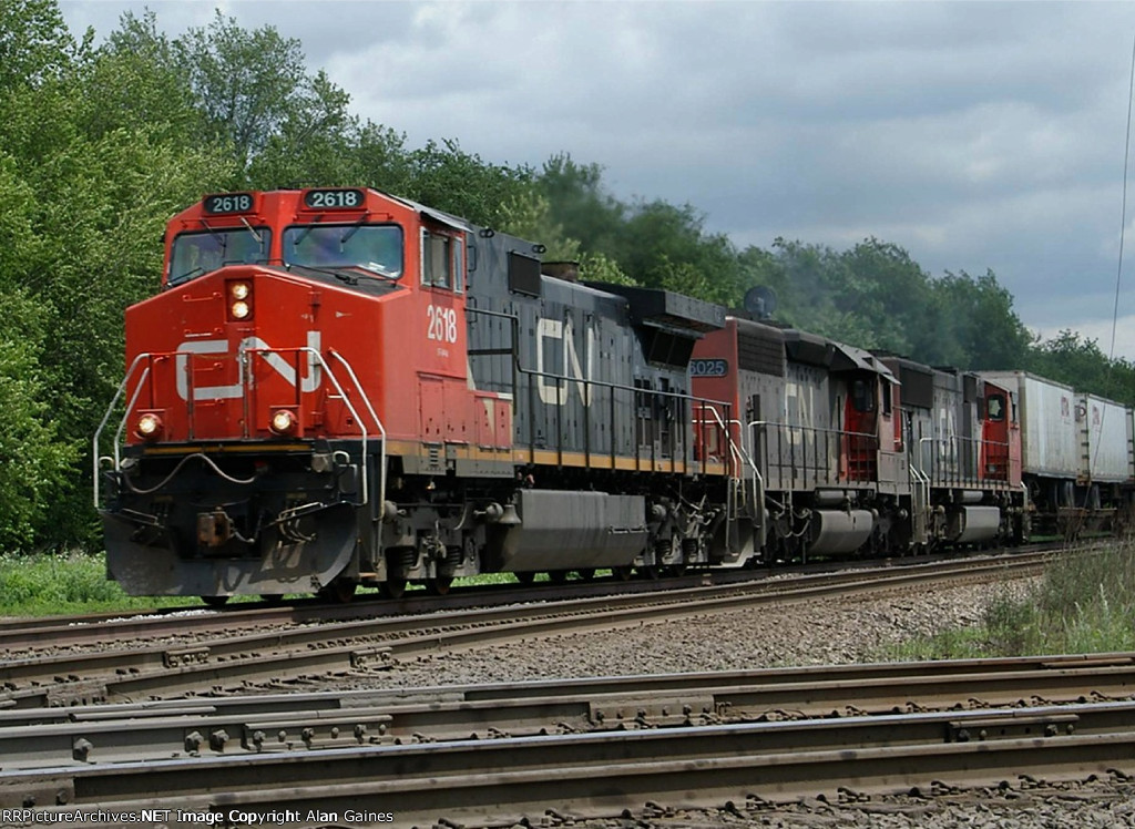 CN 2618