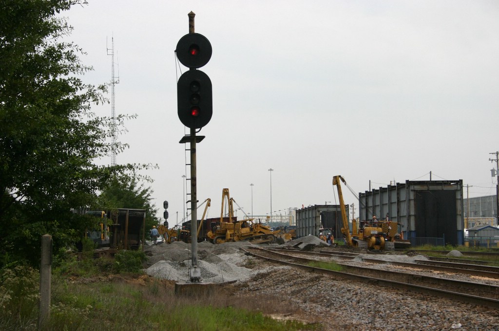 Derailment at the interlocking switch
