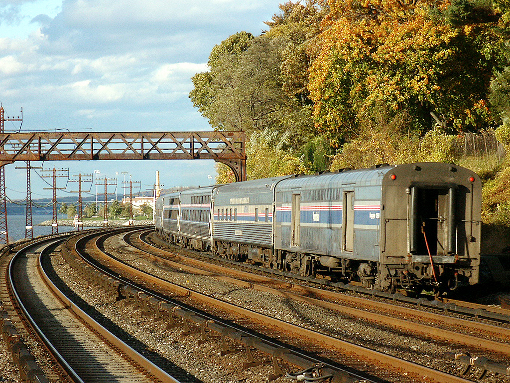 Westbound Lakeshore