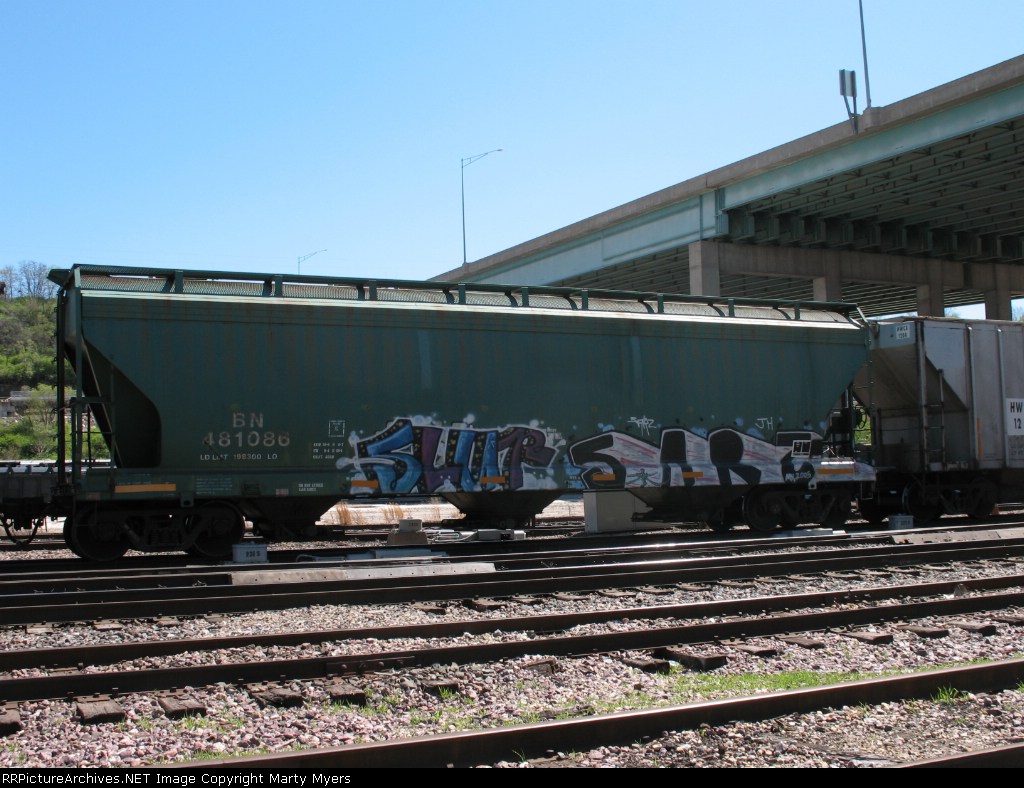 BN 481086