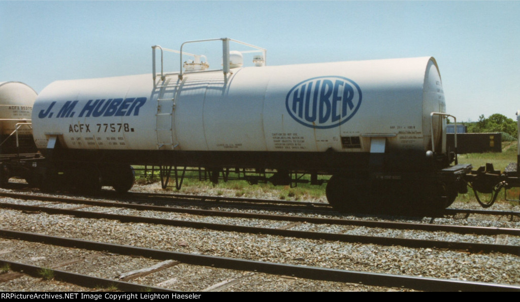 ACFX 77578 in J.M. Huber paint