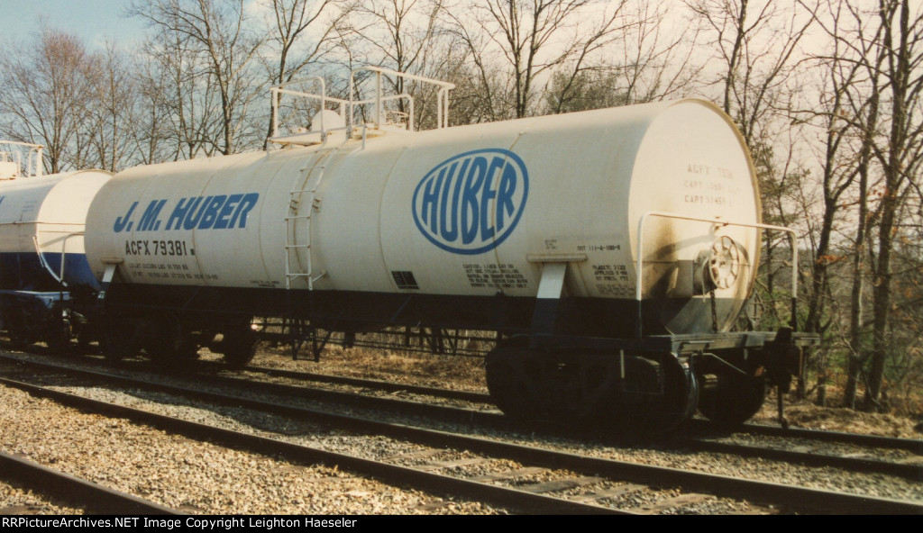 ACFX 79381 in J.M. Huber paint