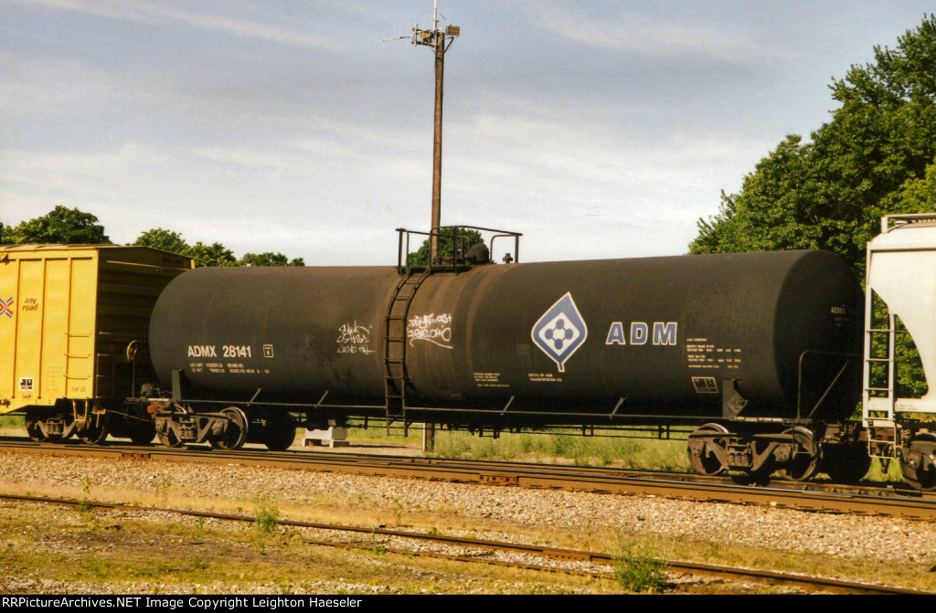 ADMX 28141 in ADM logo paint