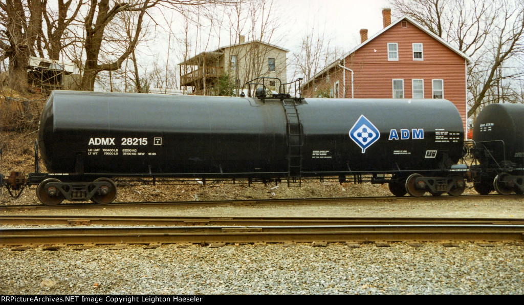 ADMX 28125 in ADM logo paint