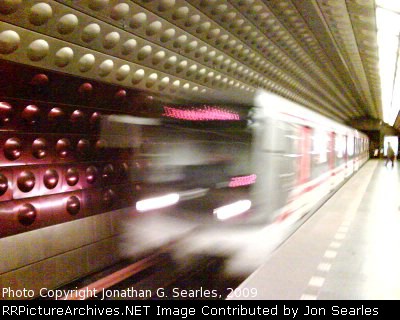 Metro Train at Flora