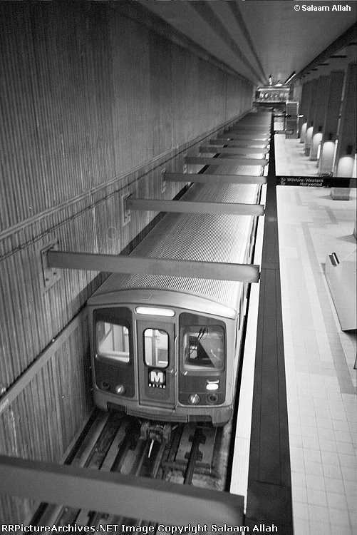 LACMTA Red Line heavy rail subway transit system Los Angeles County Ca