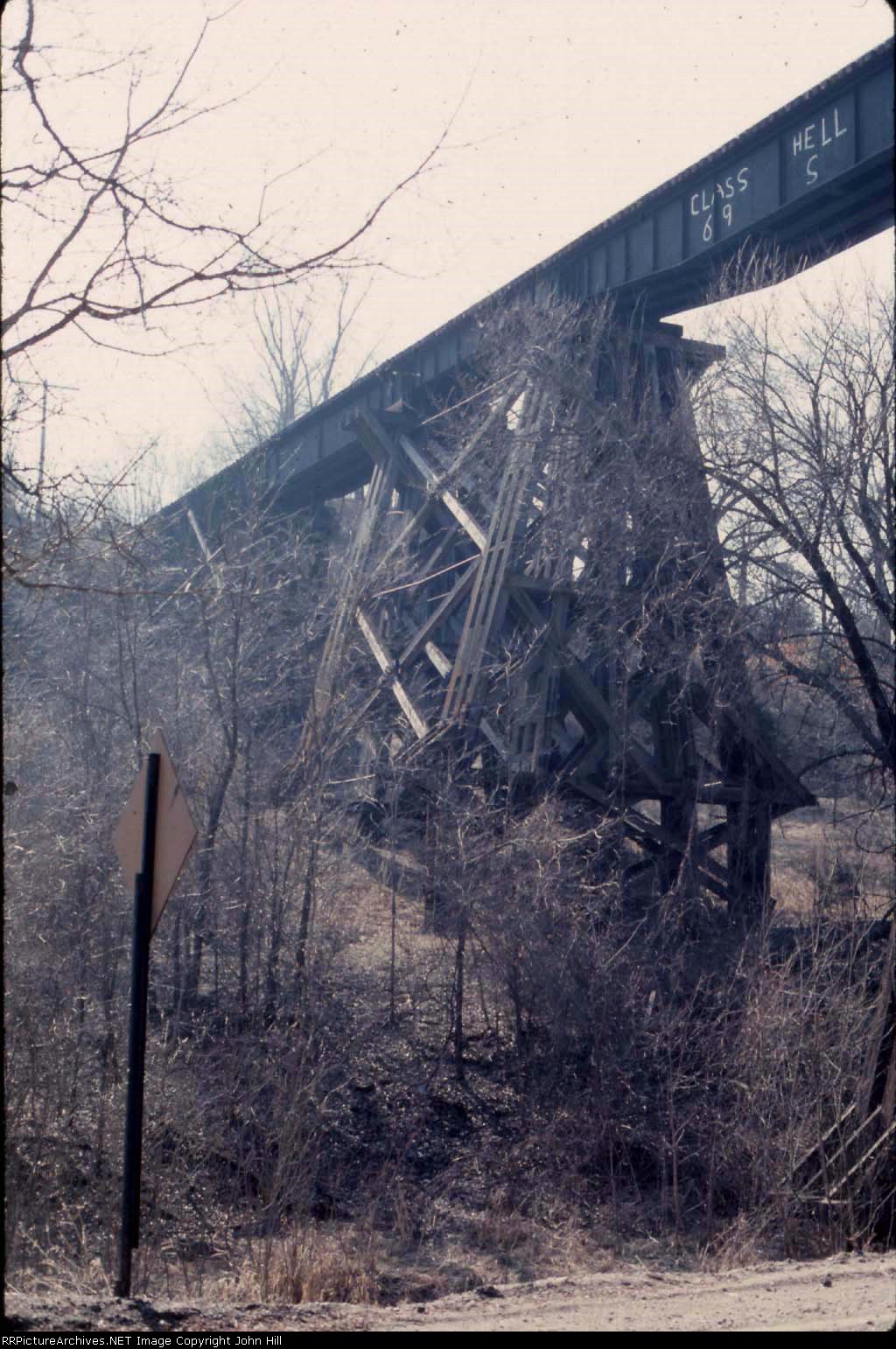 1041-14 MILW Carver bridge