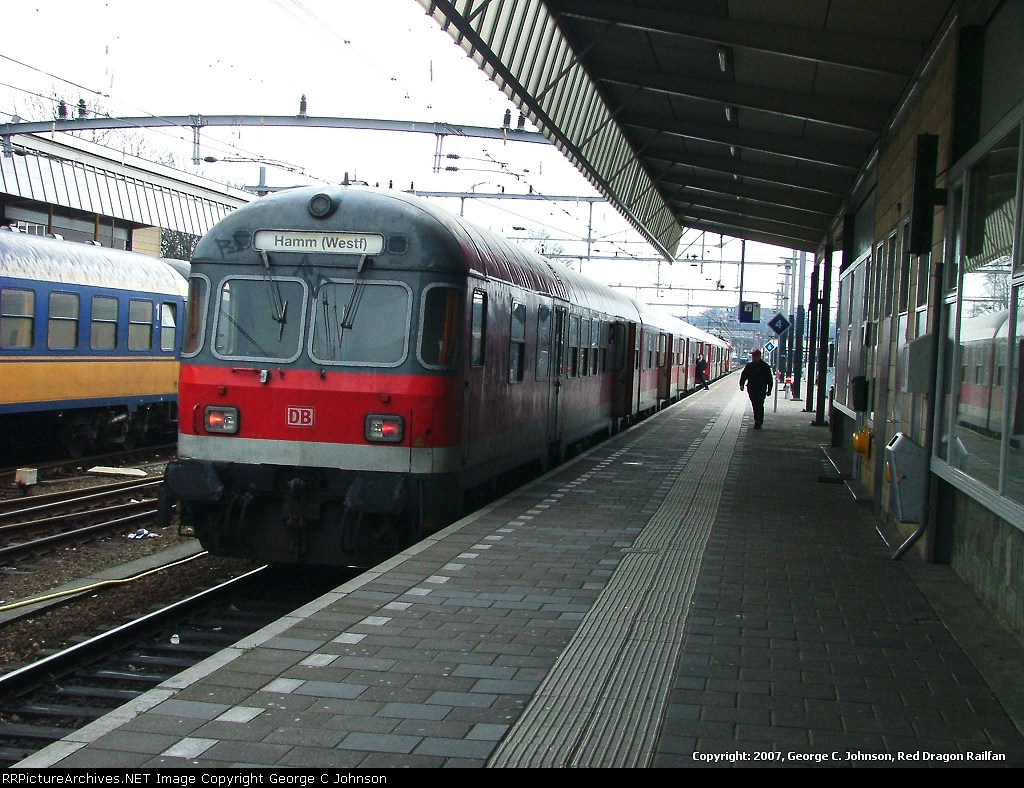 Die Bahn RE13