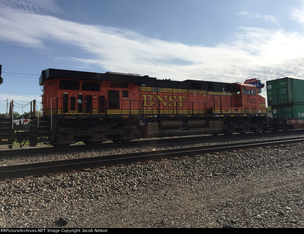 BNSF 7652