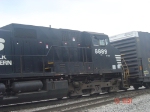Pictures of NS 8889