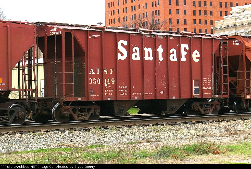 ATSF Covered Hopper 350399