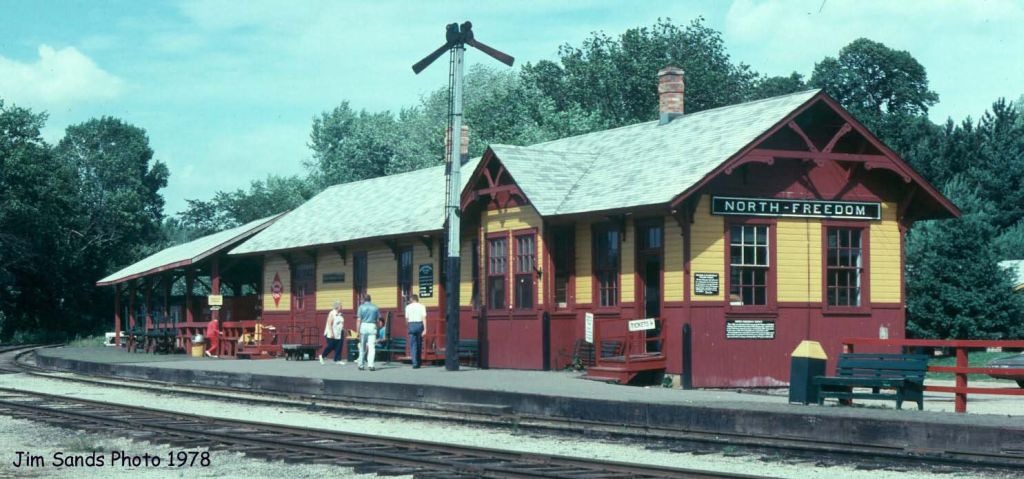 CNW Depot 1978