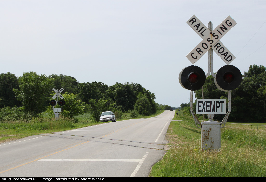 Overview looking south on S56 north of town
