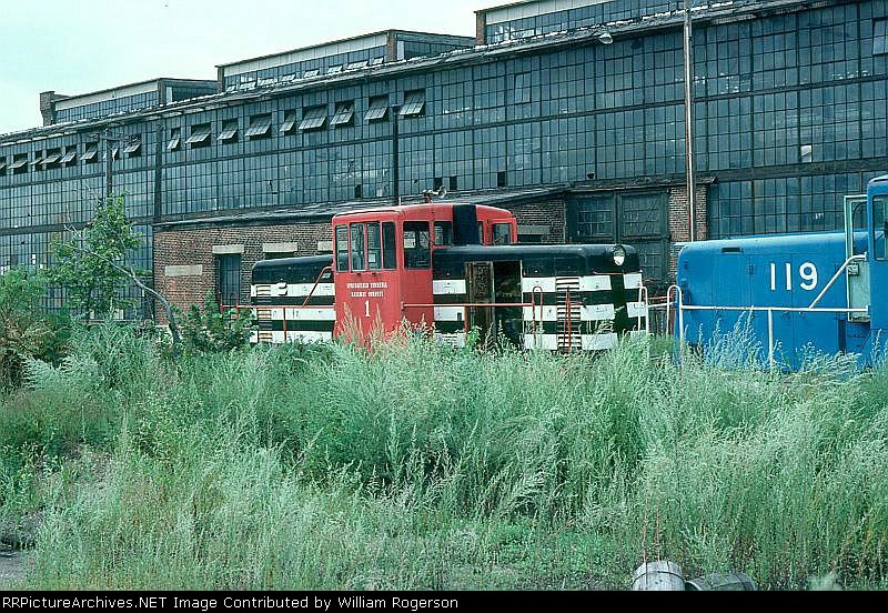 Springfield Terminal Railway GE 44 Ton Locomotive No. 1