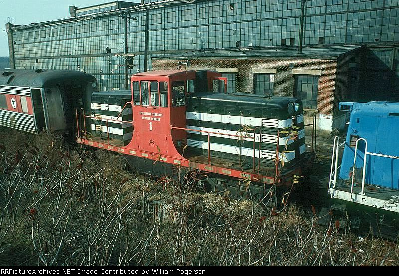 Springfield Terminal Railroad GE 44 Ton Locomotive No. 1