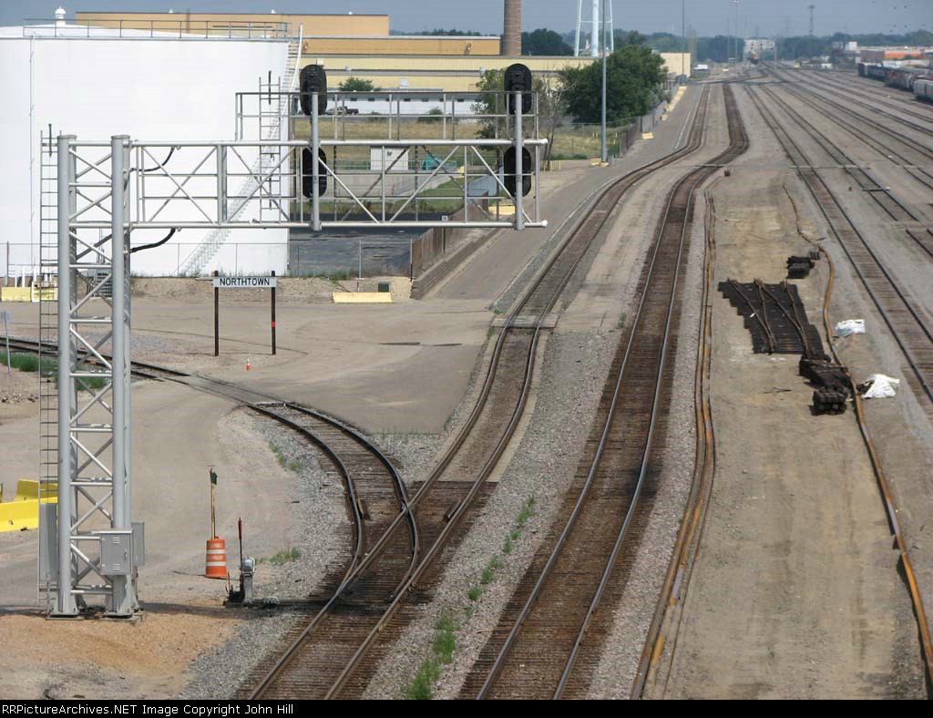 070807008 At BNSF Northtown CTC 44th, 2 new panel switches are being ...