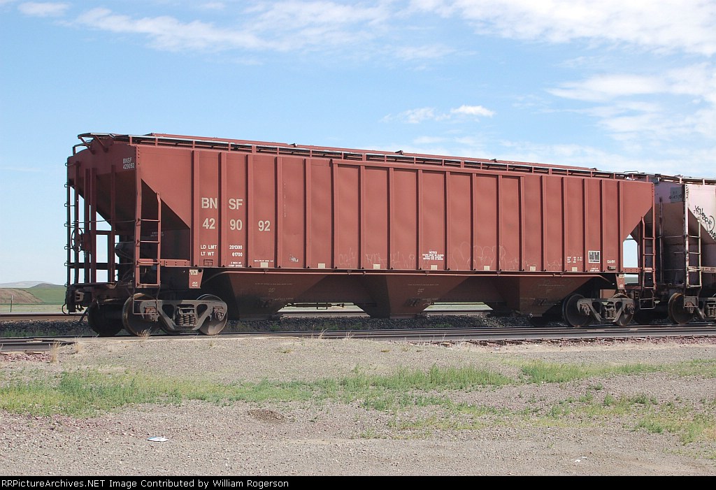 Burlington Northern Santa Fe Railway (BNSF) Covered Hopper No. 429092