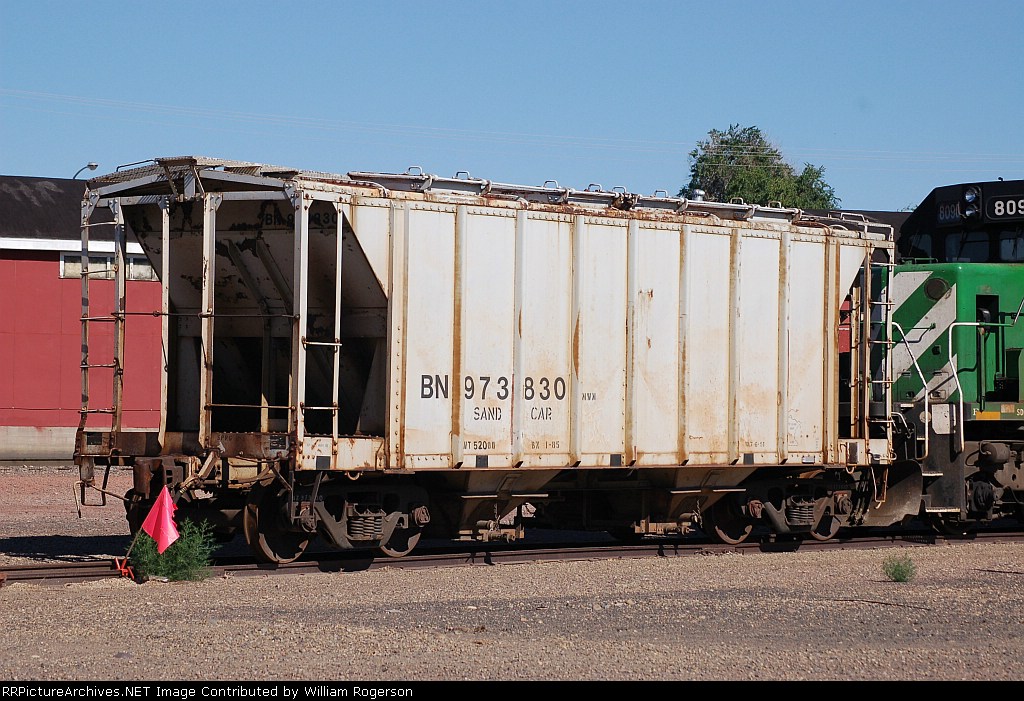 Burlington Northern Santa Fe Railway (BN) Covered Hopper No. 973830