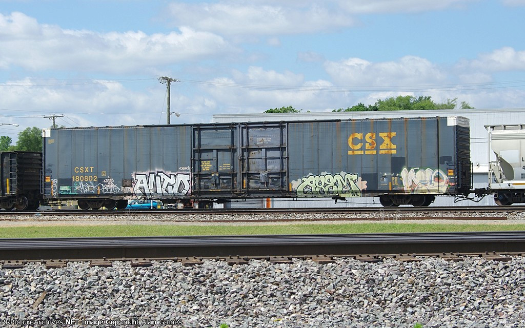 CSX Box Car 180802