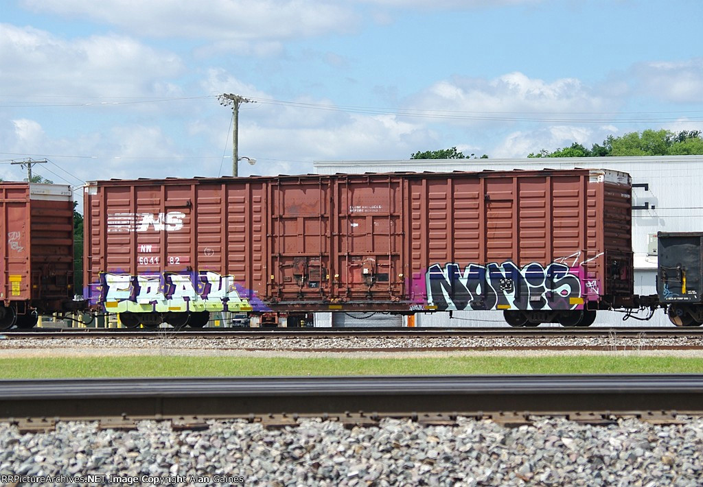 NW Box Car 604182