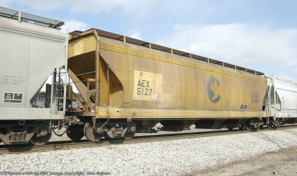 AEX 5127 Covered Hopper
