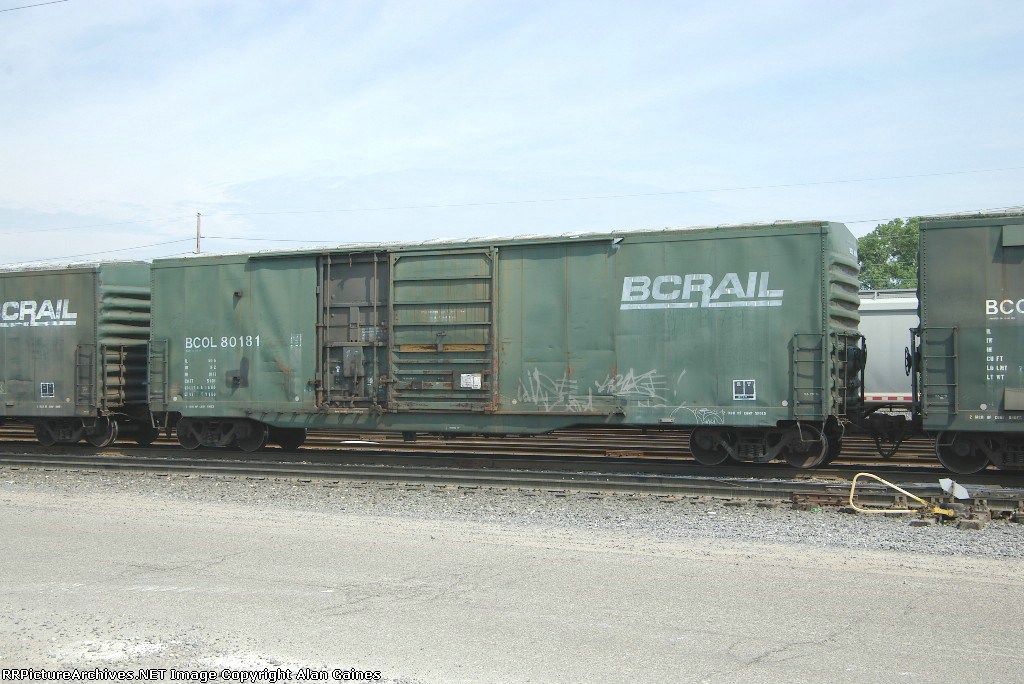 BCOL Box Cars 80181