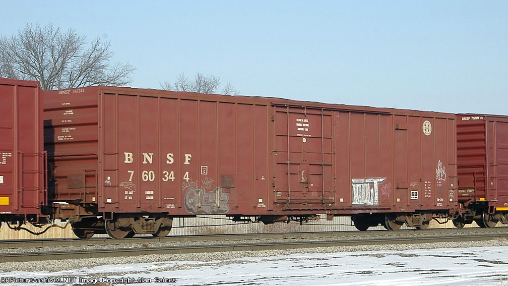BNSF Box Car 760344