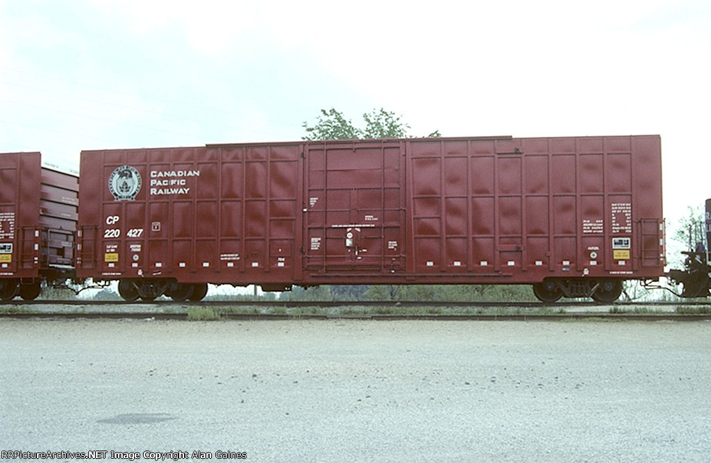 CP box car 220427