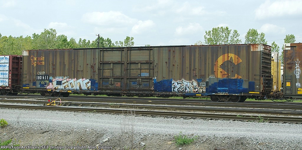 CSX Box Car 180611