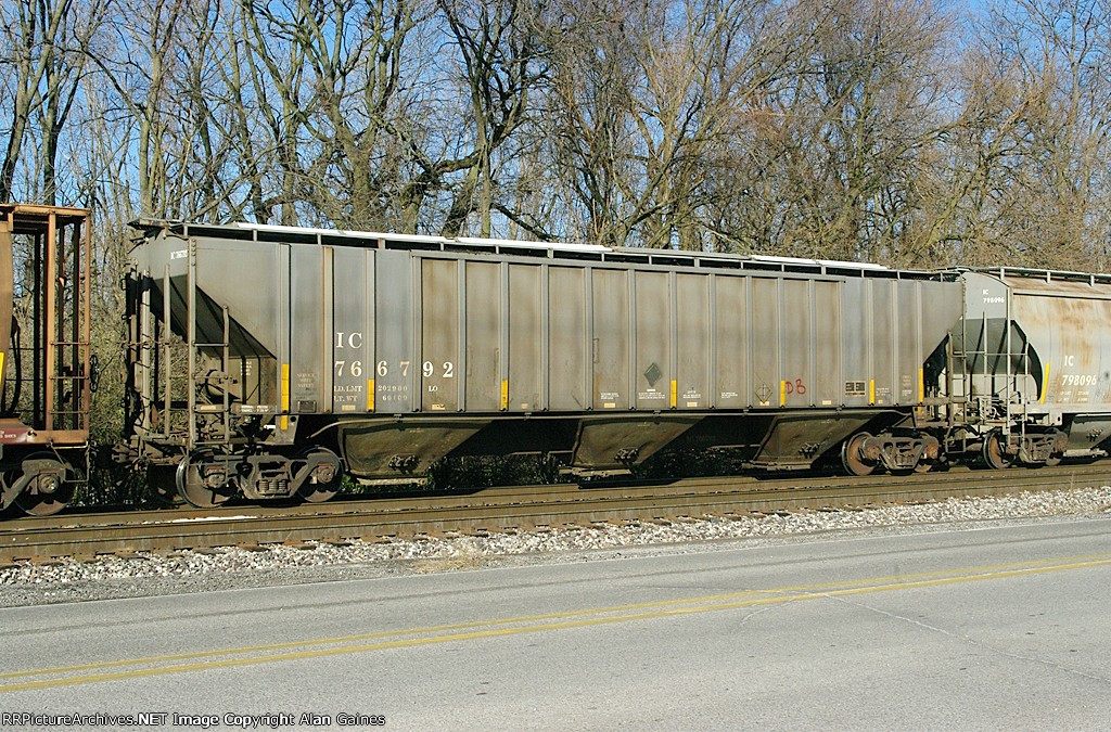 IC Covered Hopper 766792