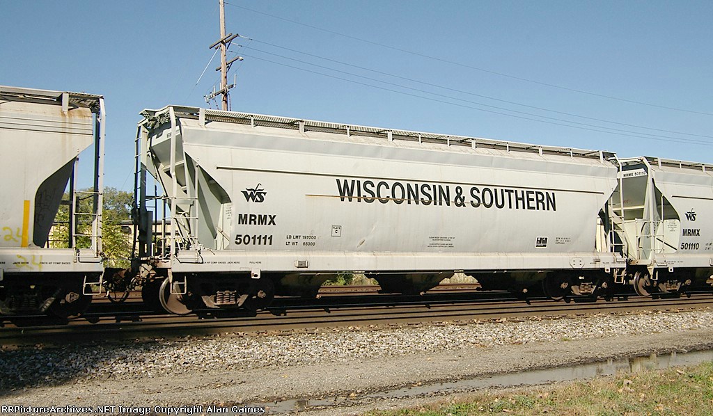 MRMX Covered Hopper 501111