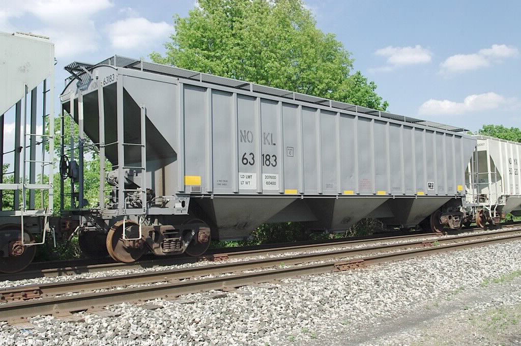 NOKL covered hopper 63183