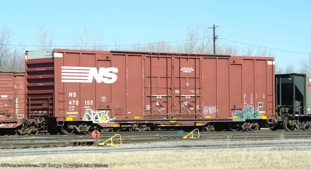 NS Box Car 470155