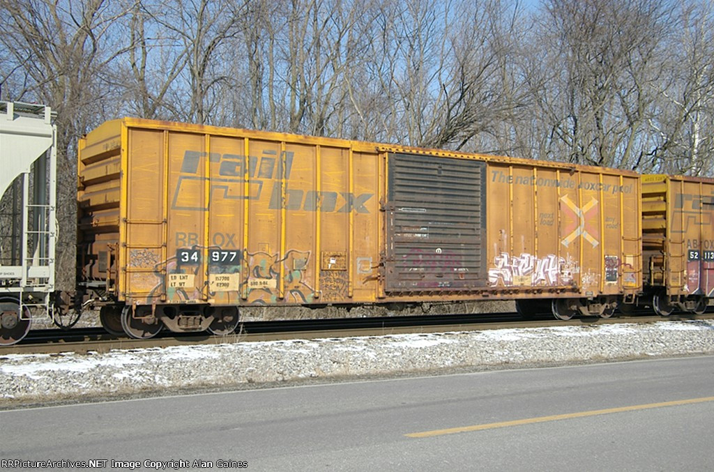 RBOX Box Car 34977