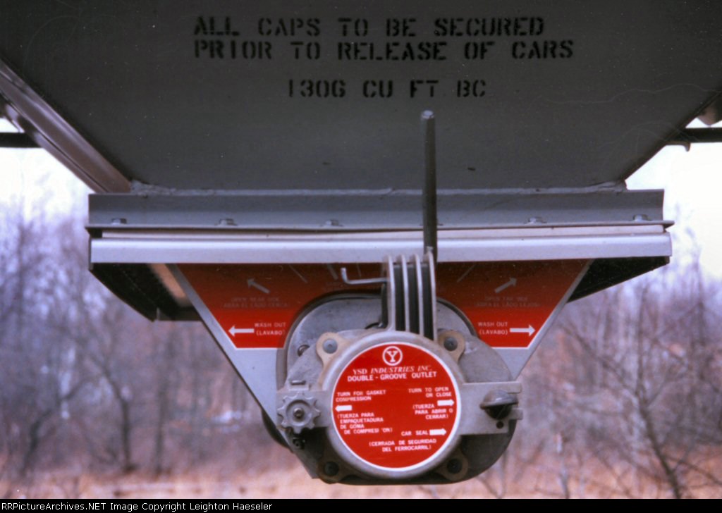 GACX 74135 hopper outlet cover