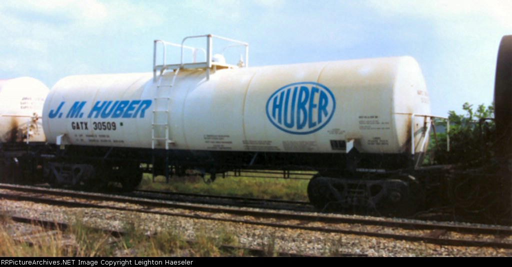 GATX 30509 in J.M. Huber paint