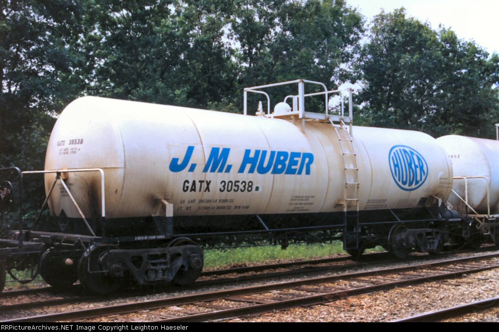 GGATX 30538 in J.M. Huber paint