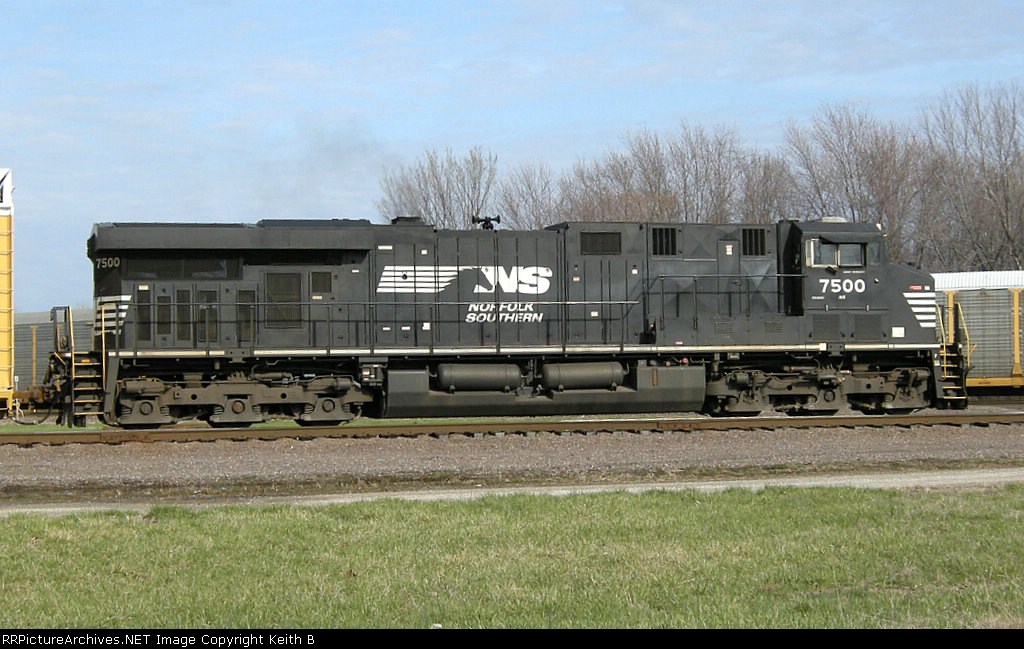 NS 7500