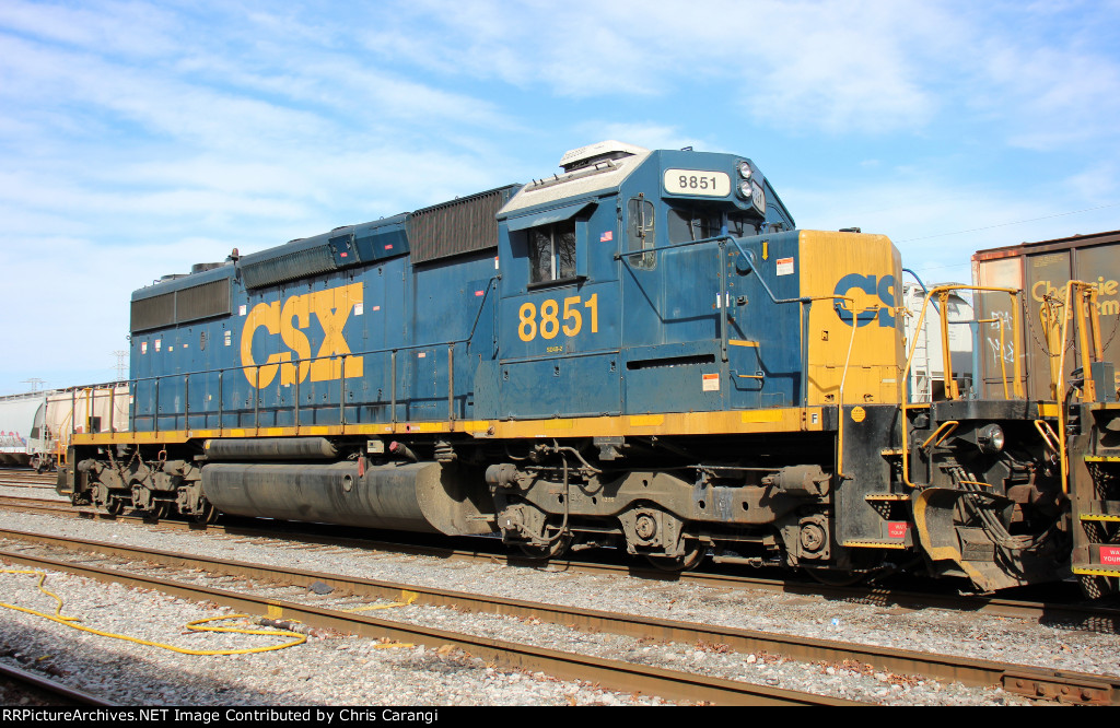 CSXT 8851