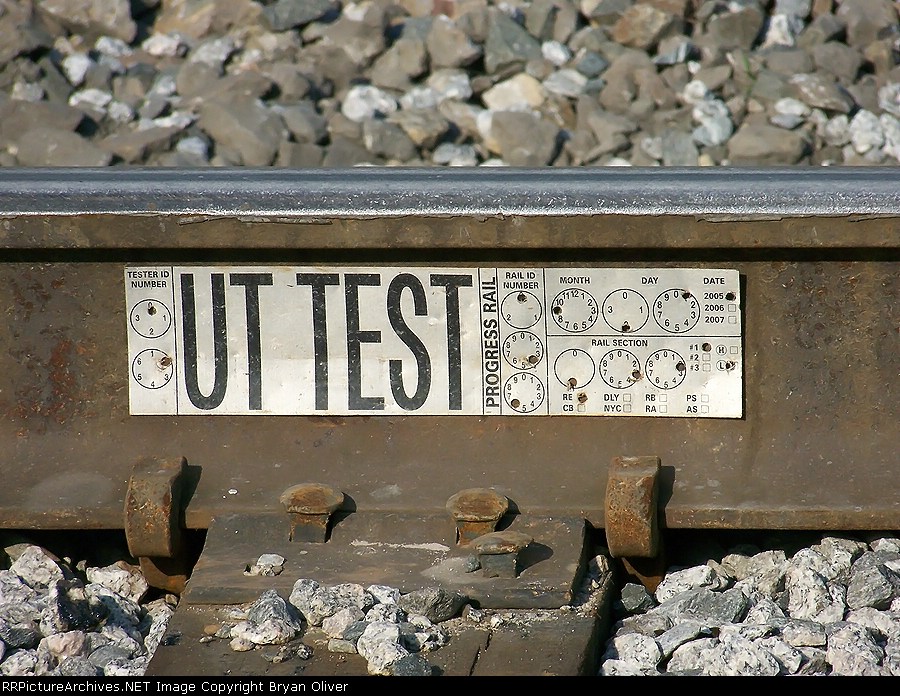 "UT Test" sign