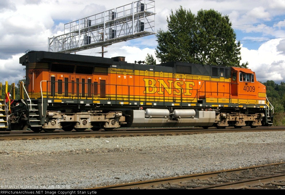 BNSF 4009