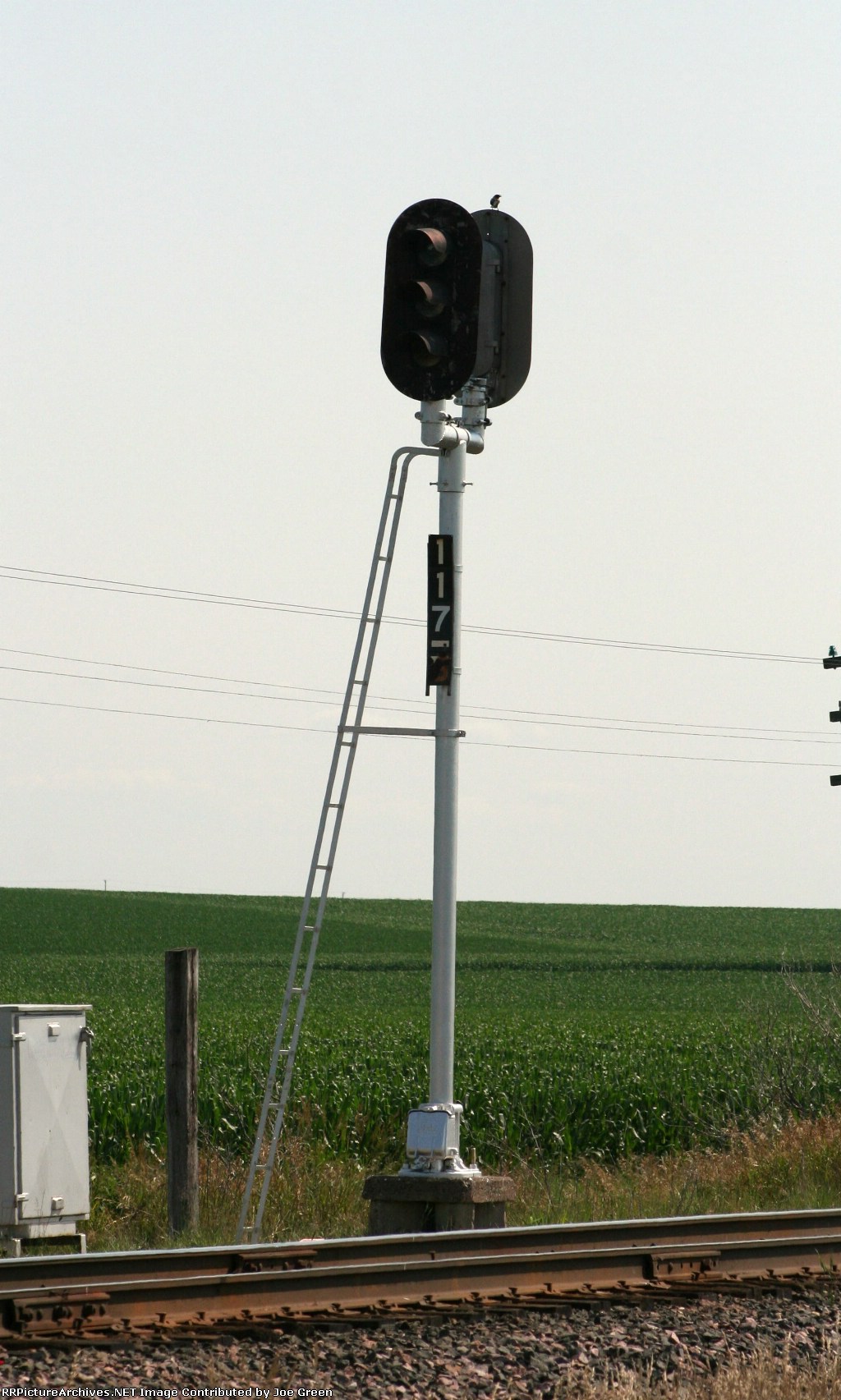 IC&E MP 117.5 signal