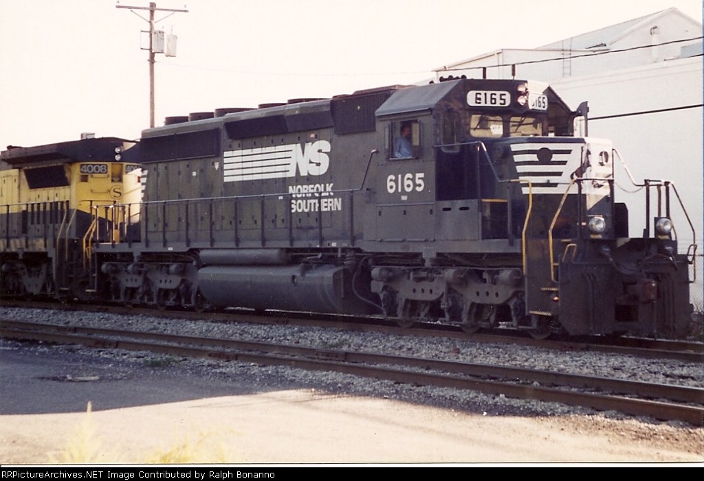 SD40 6165 and NYSW B40 4008 on the fuel track on a summers evening