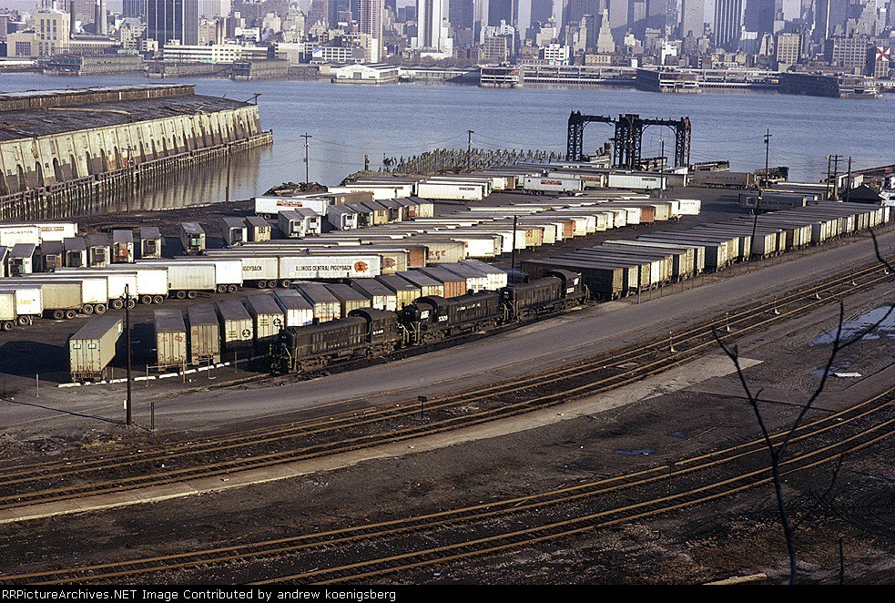 Three Penn-Central RS-3's sit opposite the New York City skyline in the ...