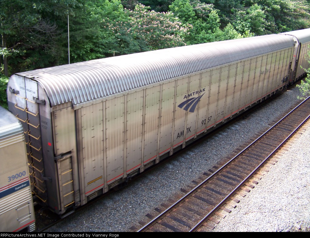 Auto Train enclosed auto carrier